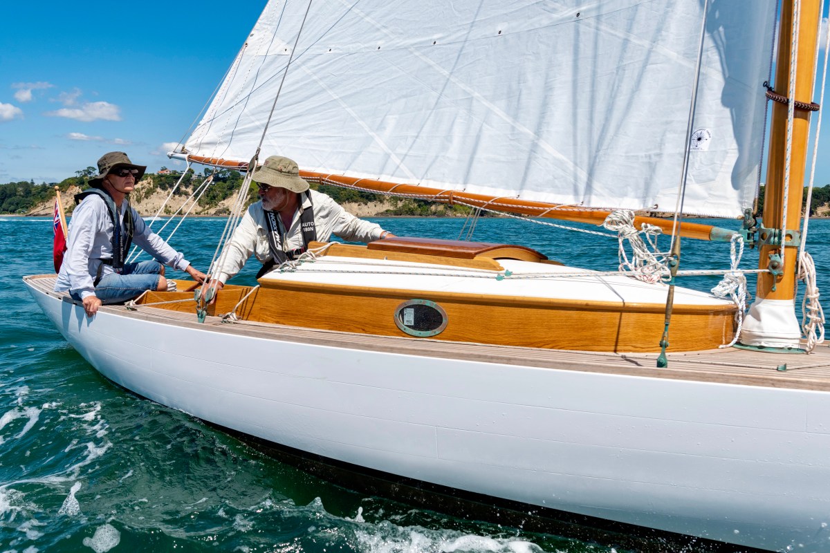 Dark Harbor 17-1/2 | waitematawoodys.com #1 for classic wooden boat ...