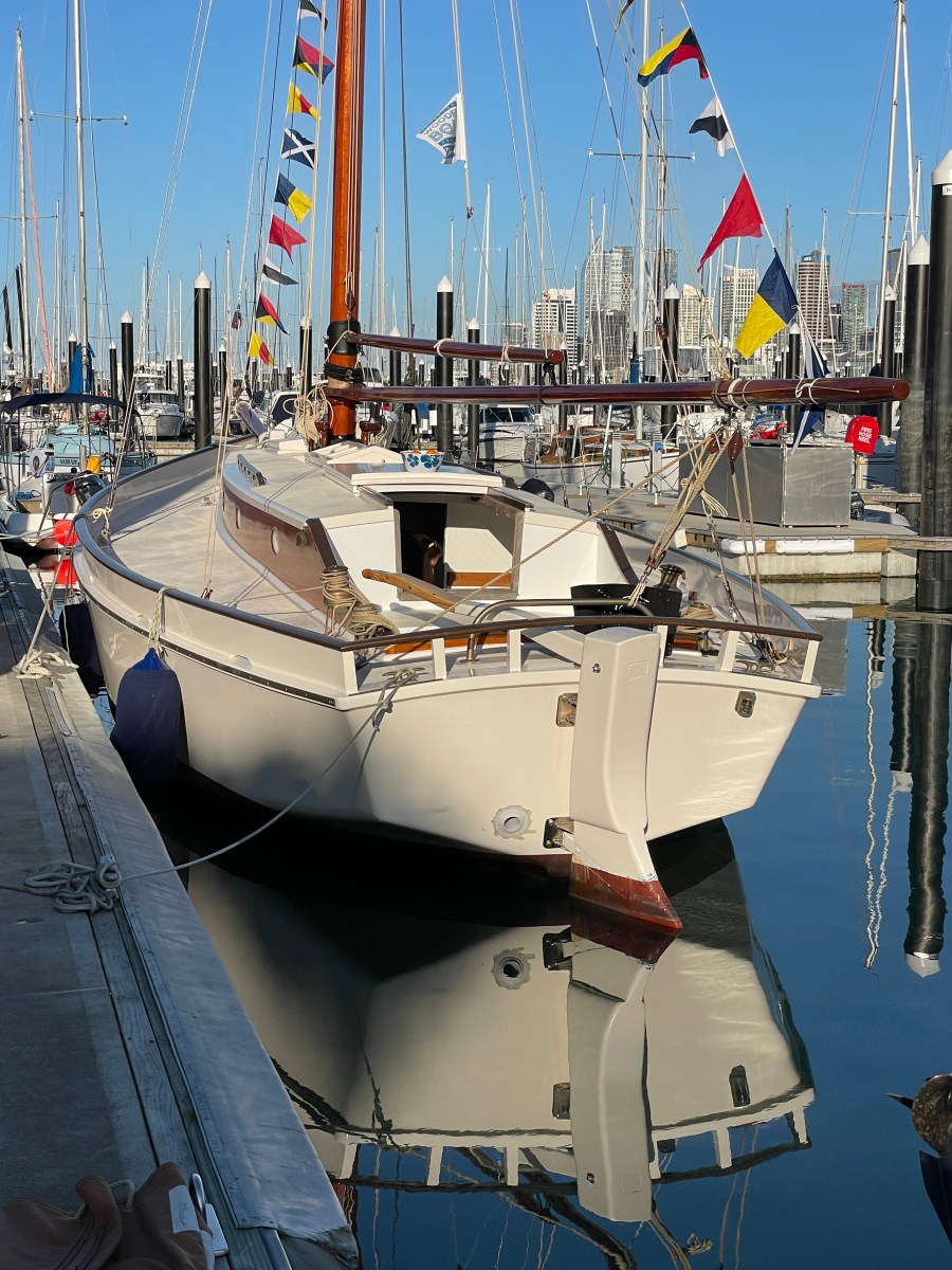 NGATAKI – JOHNNY WRAY’S HOME BUILT CLASSIC YACHT | waitematawoodys.com ...