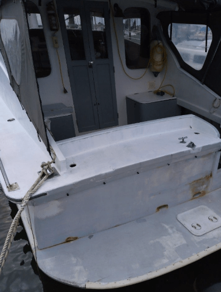 WAIMARIE – CLASSIC WOODEN LAUNCH – A PEEK DOWN BELOW | waitematawoodys ...