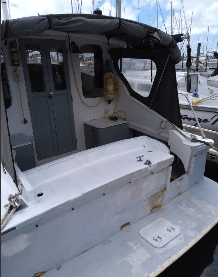 WAIMARIE – CLASSIC WOODEN LAUNCH – A PEEK DOWN BELOW | waitematawoodys ...