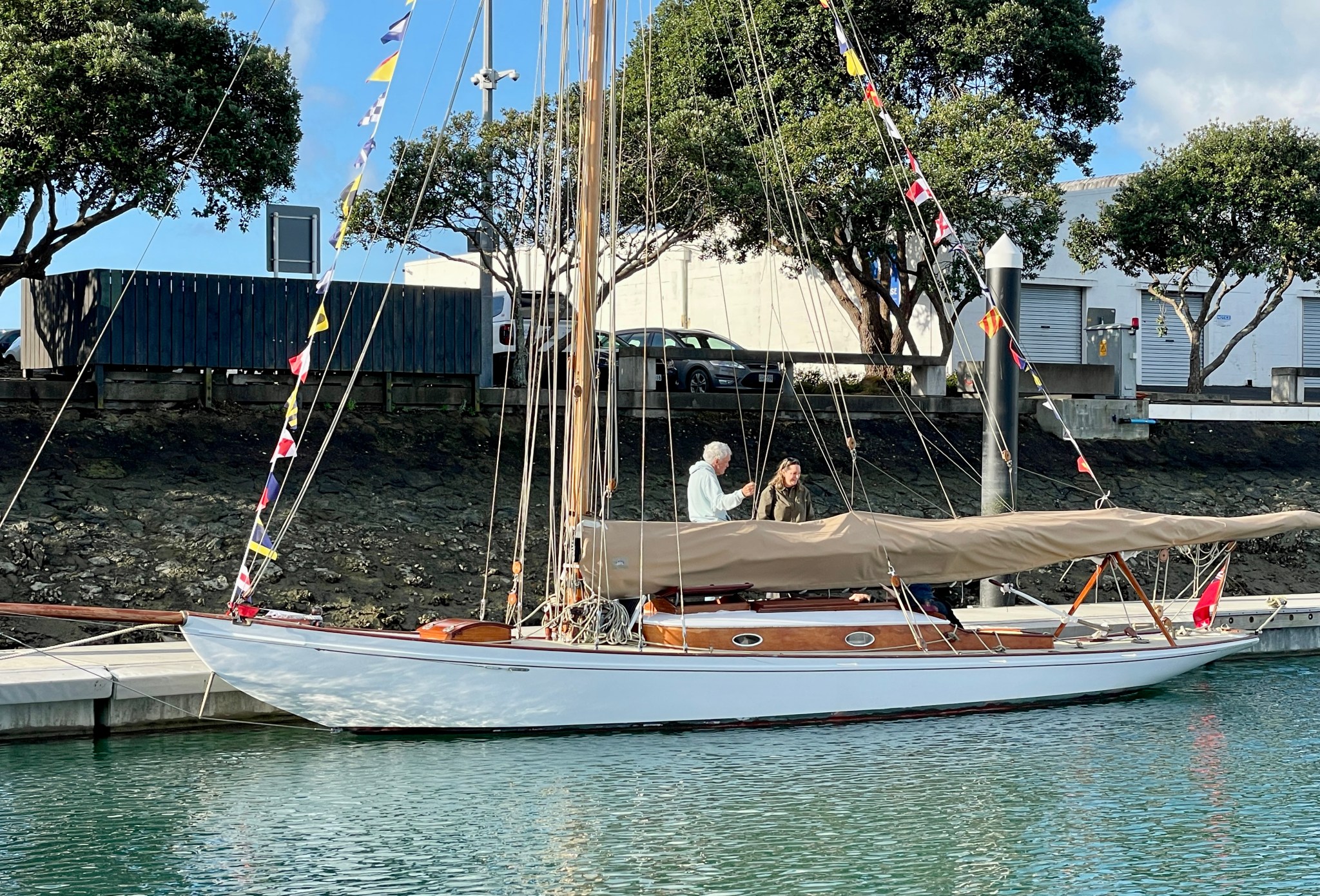 CLASSIC LOGAN GAFF RIGGED YACHT – WAIRIKI – Ponsonby Cruising Club ...