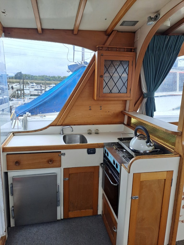 CLASSIC WOODEN LAUNCH – MASEKA – A Peek Down Below | waitematawoodys ...