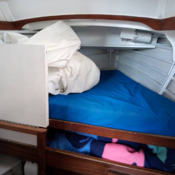 CLASSIC DES TOWNSON 30’ YACHT – FALCON + Win a copy of the book – DES ...