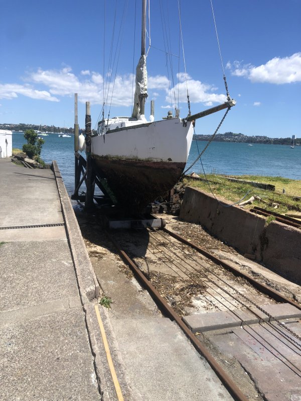 CLASSIC WOOLLACOTT YACHT JANICE ANNE NEEDS A HELPING HAND ...